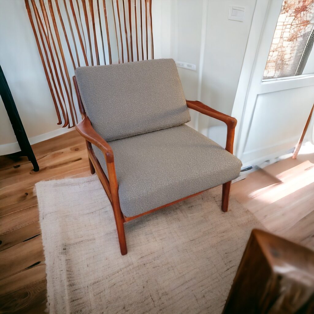 London Arm Chair MCM Inspired - Motiroma